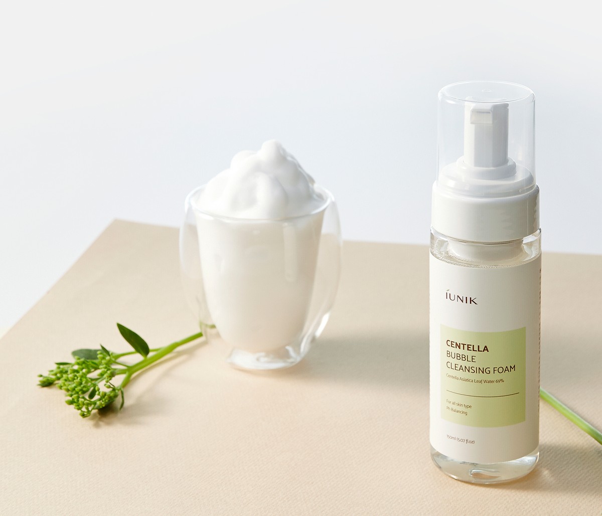 iUNIK Centella Bubble Cleansing Foam - moonbear Cosmetics