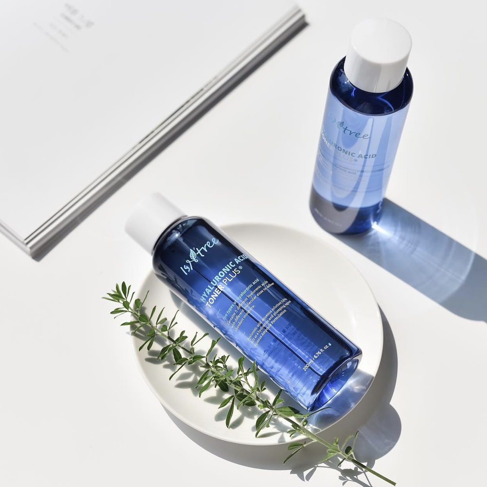 Isntree Hyaluronic Acid Toner Plus - moonbear Cosmetics