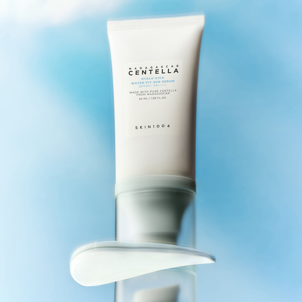 Skin1004 Madagascar Centella Hyalu-Cica Water-Fit Sun Serum SPF 50+/PA ...